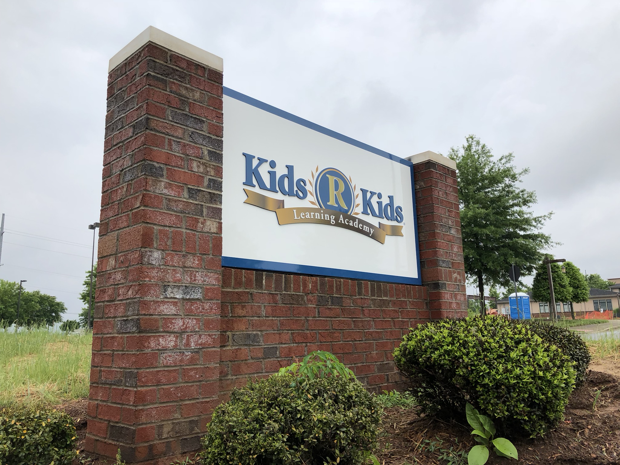 Commercial Monument and Strip Mall Signs in Charlotte, NC
